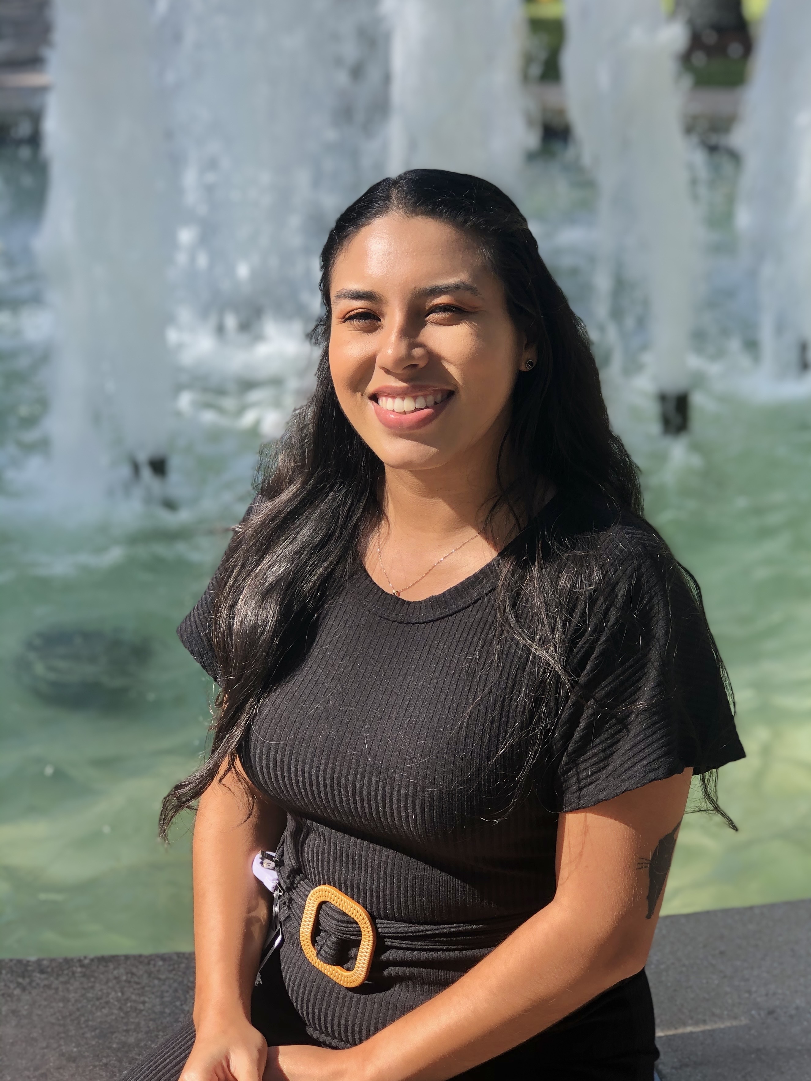 Karen Pineda: Full-Stack Developer